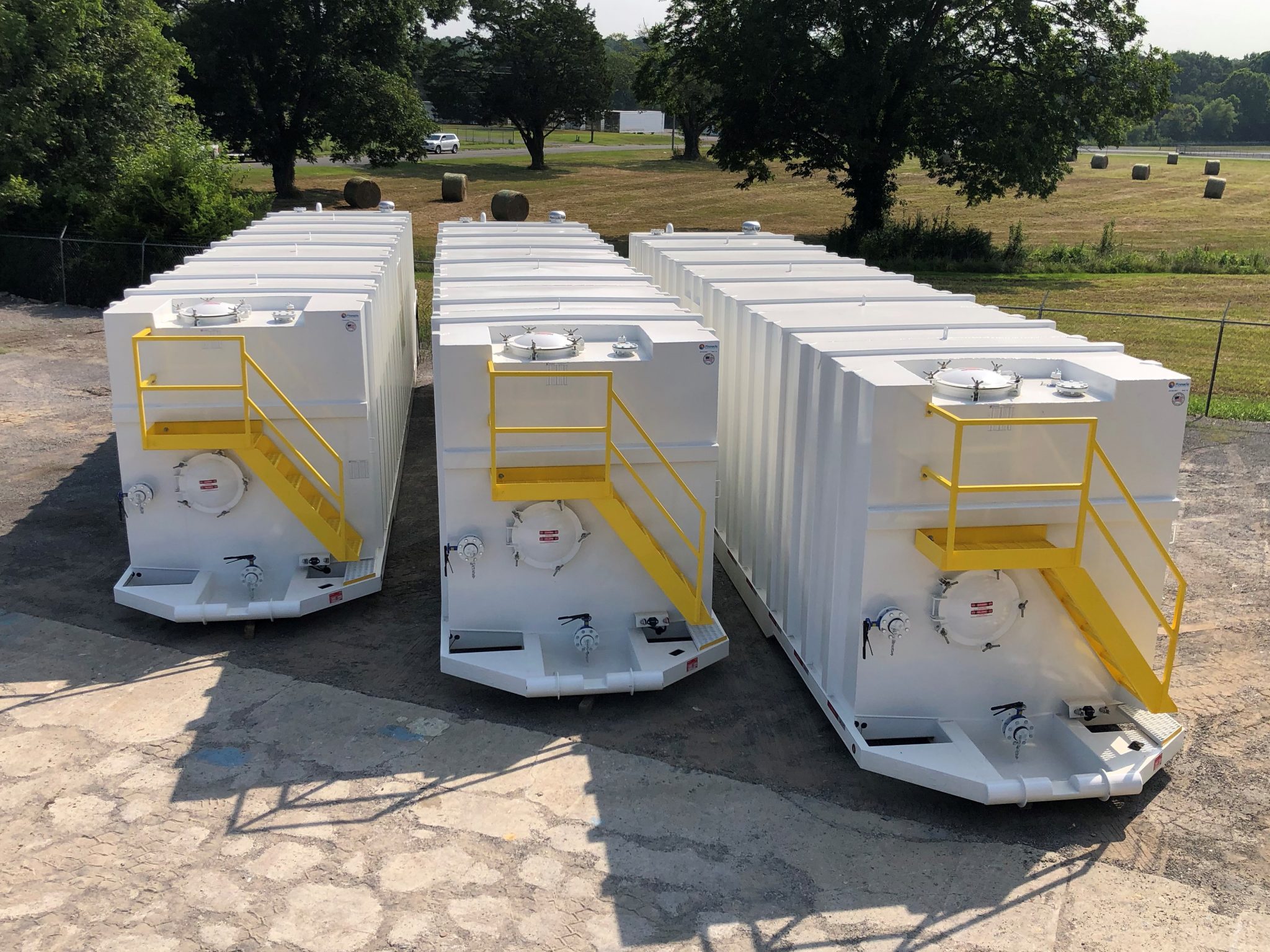 The Role of Portable Storage Tanks in the Fracking Process - Pinnacle ...